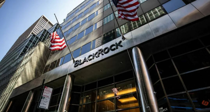 BlackRock ajusta sus posiciones en Telefónica, Banco Sabadell, Cellnex ...