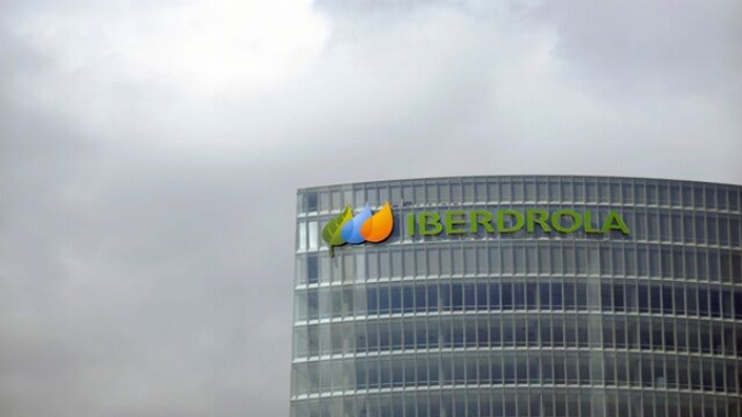 Iberdrola alcanza nuevo récord de capitalización en Bolsa | Estrategias ...